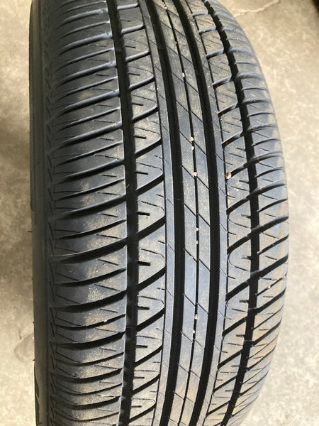 4 x P225/60R16 98H Motomaster AW II – PneusGLC-Fungo